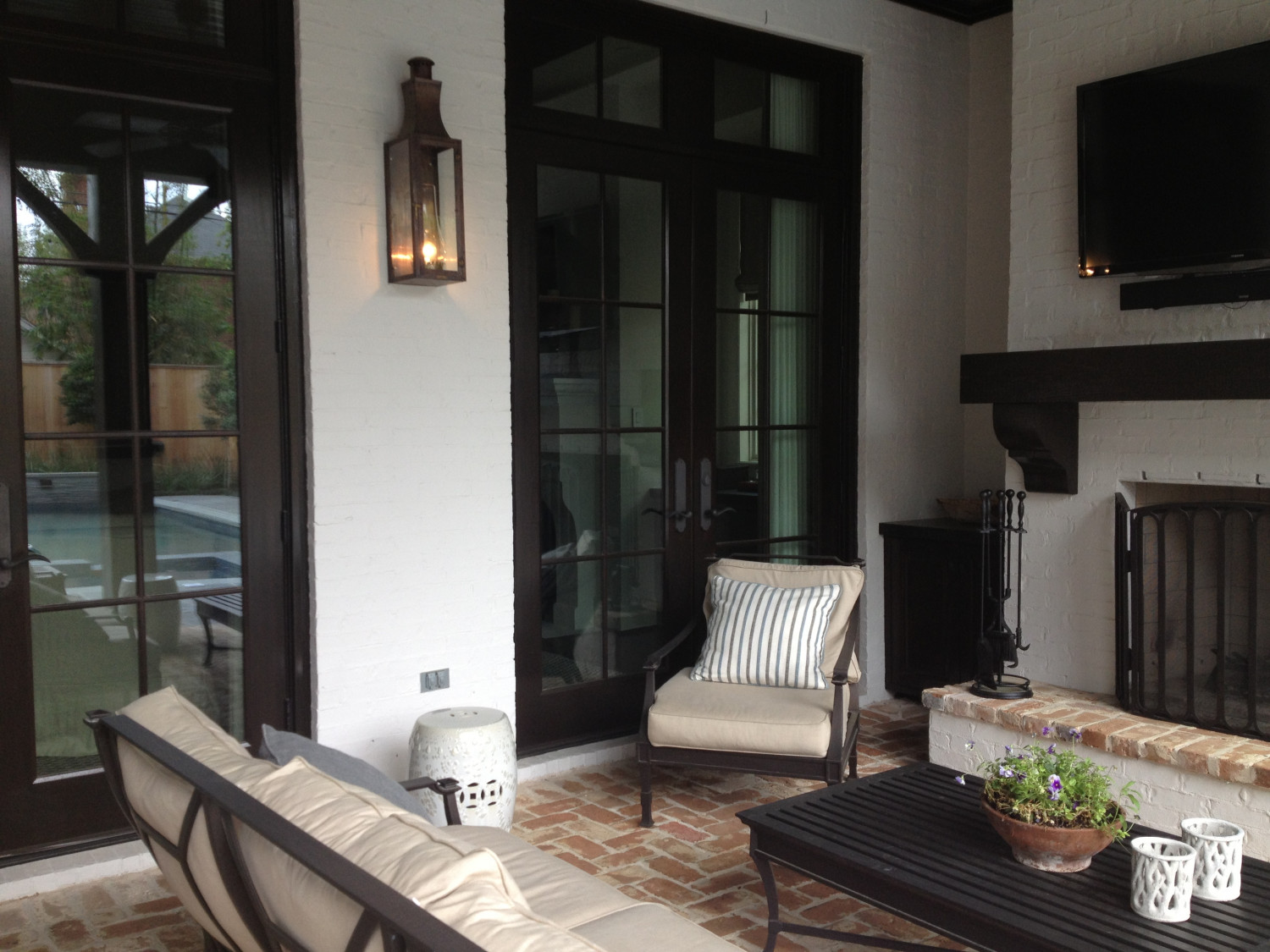 Governor® Flush Mount