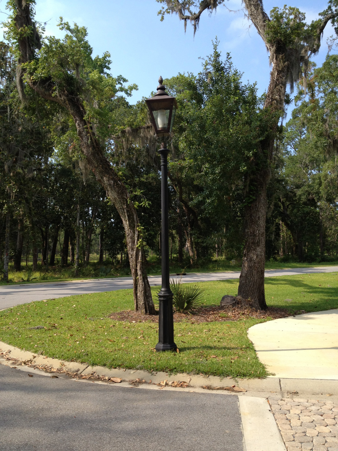 London Street Spider Post/Column Mount