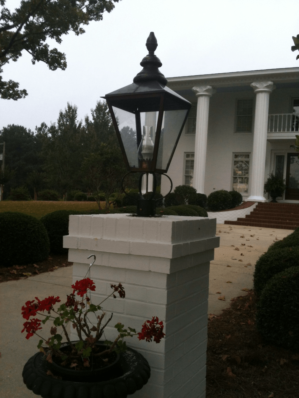 London Street Spider Post/Column Mount