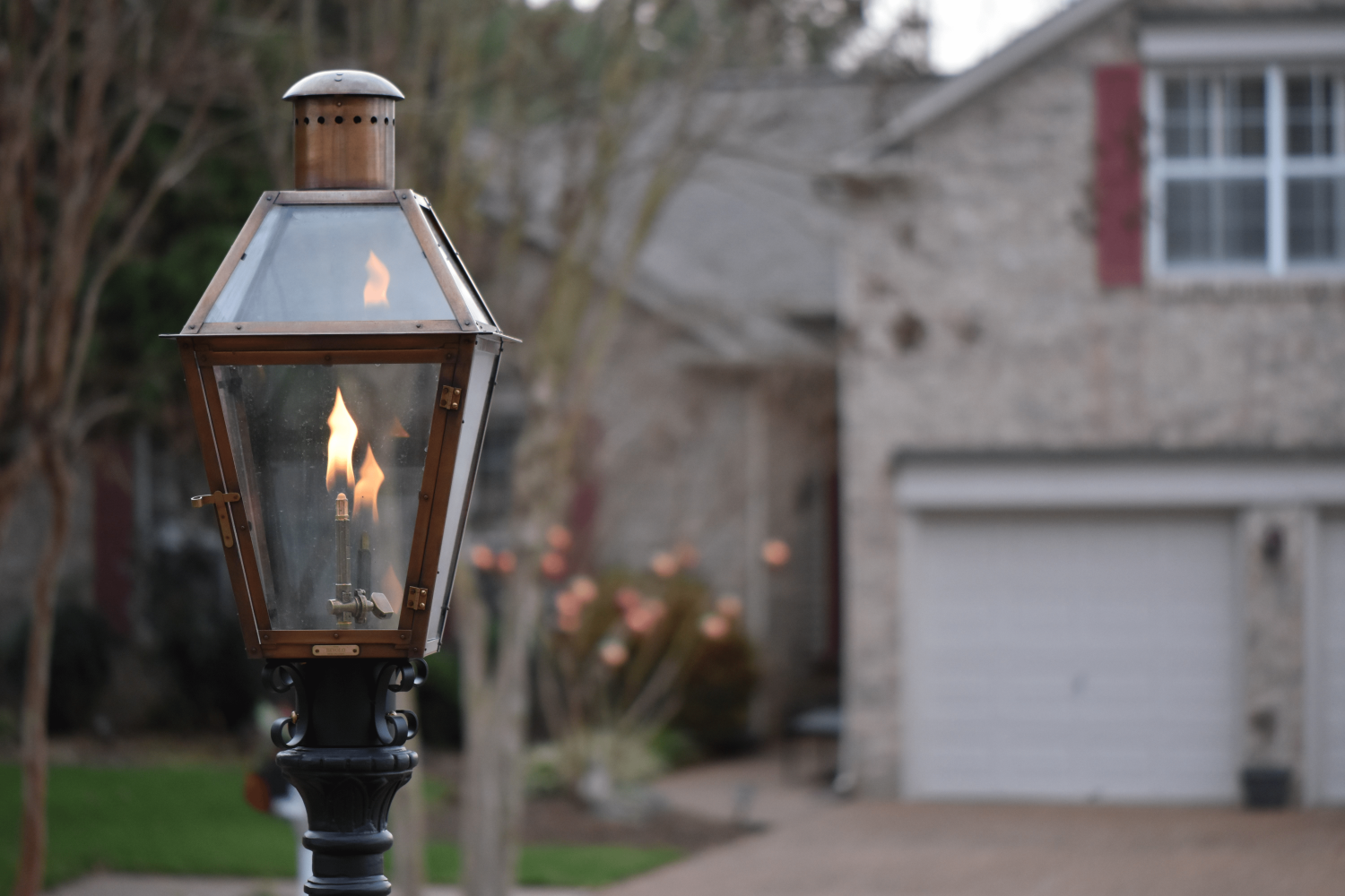 French Quarter® Post Mount