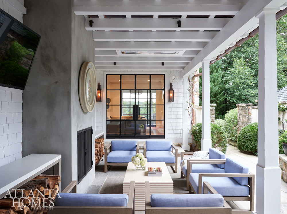 Governor® Flush Mount