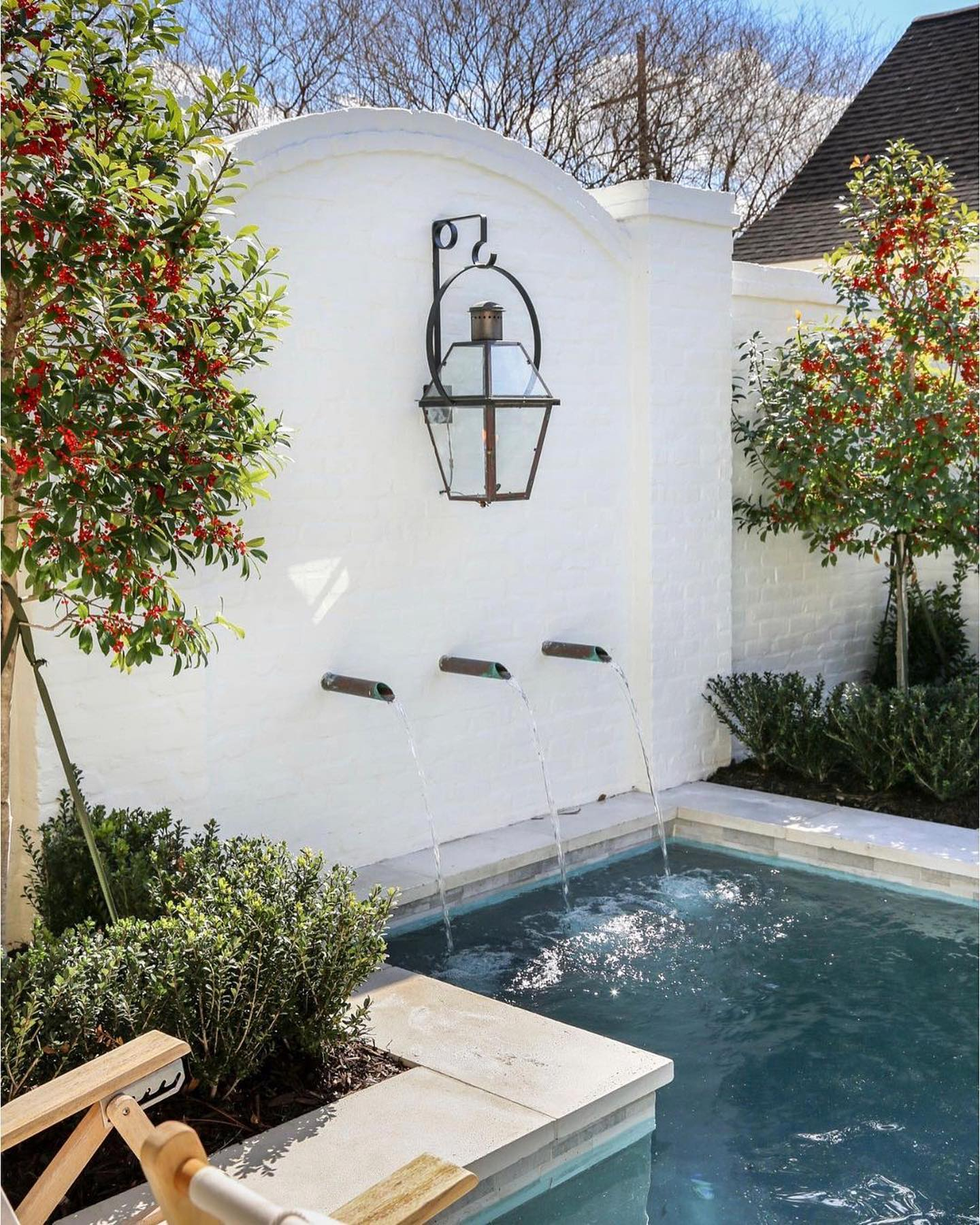 French Quarter® Yoke Hanger